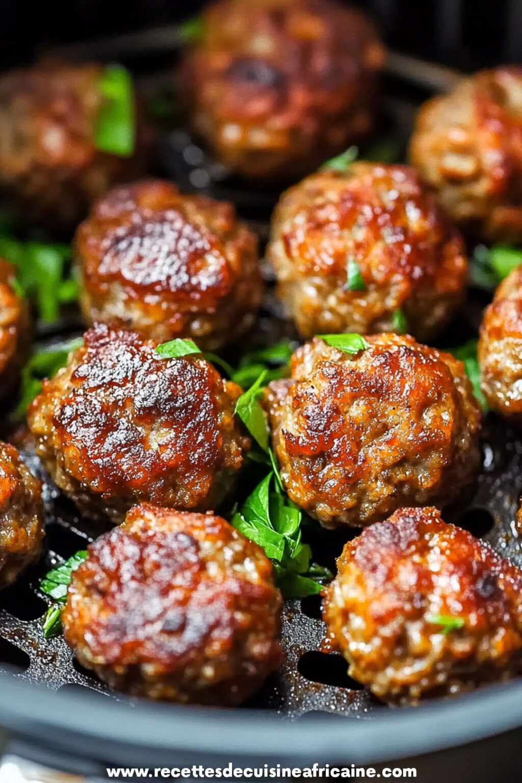 Recette Boulettes de Viande (Friteuse à Air) - Recettes de Cuisine ...